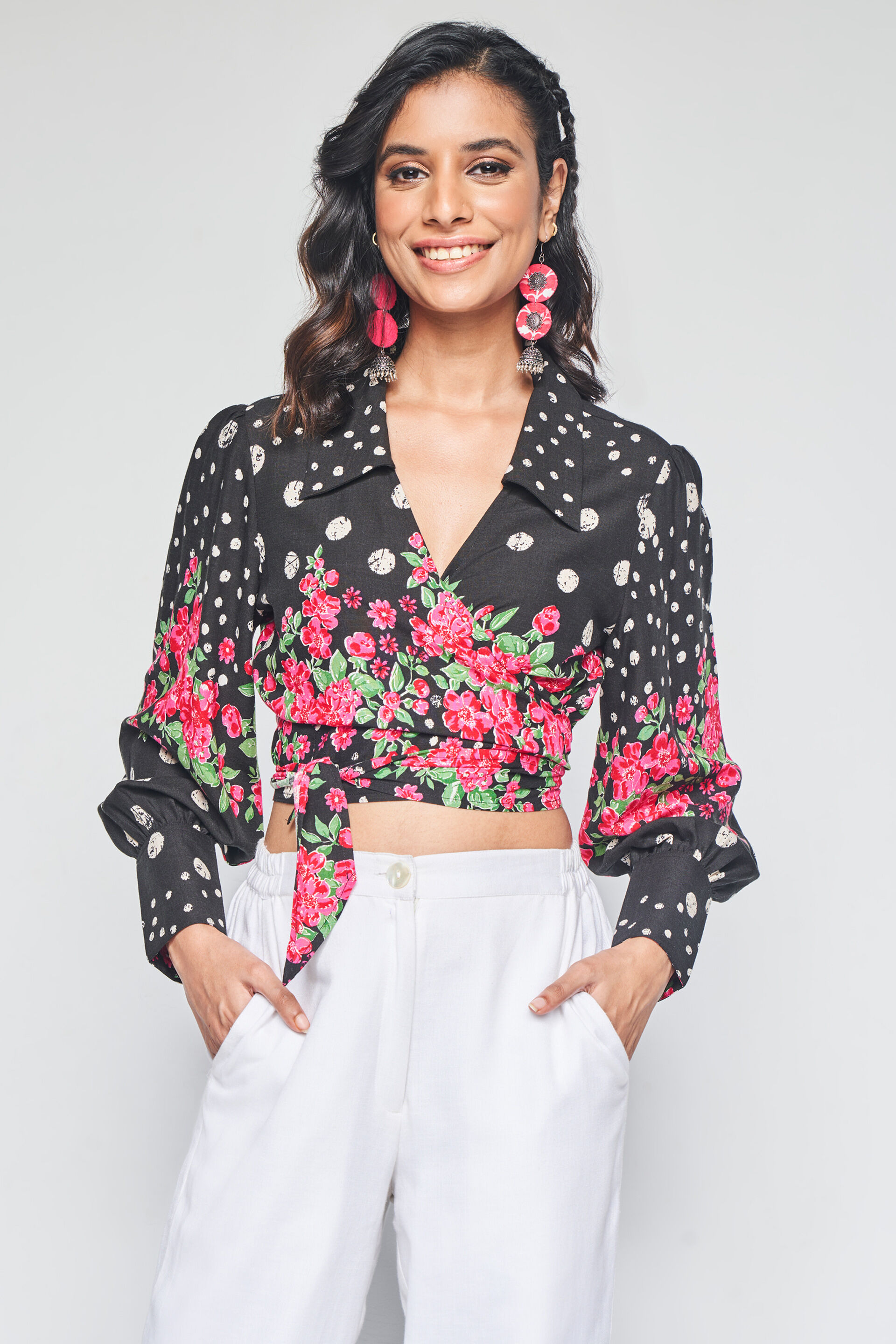 Buy Nisha Cropped Top Online for Women from AND India FW23GH260TPRYS_BLACK