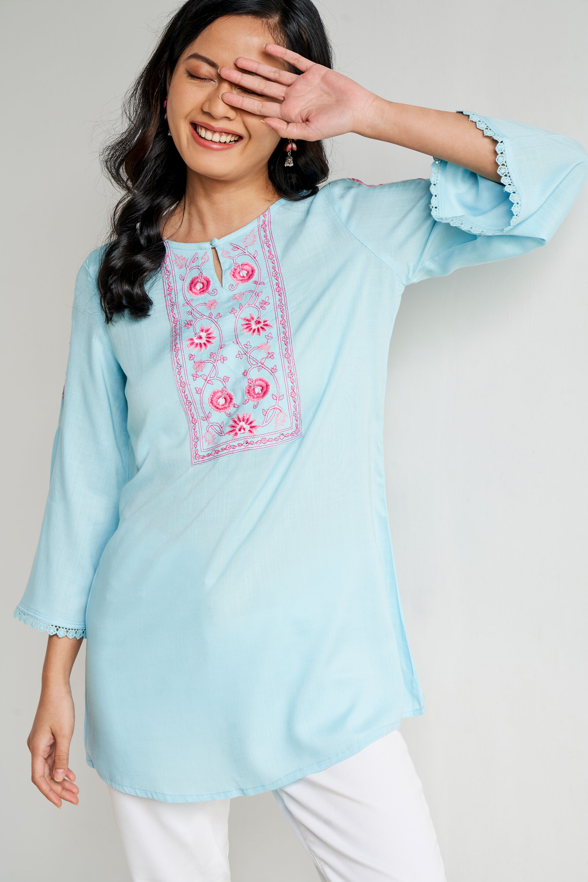 Buy Powder Blue Solid Curved Tunic Online at Best Price at Global Desi ...