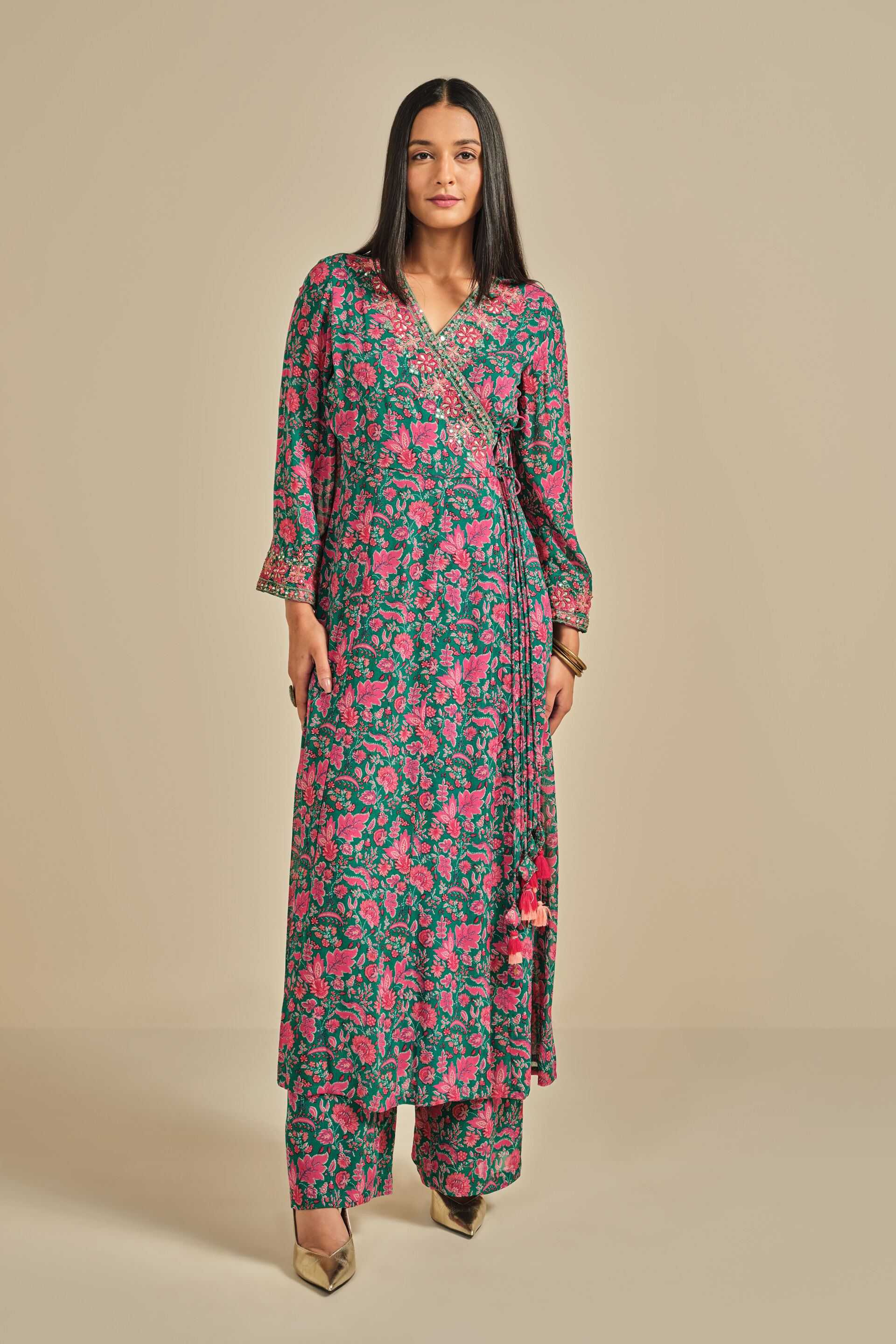 Buy Phool Patti Kurta Set Online for Women from Globaldesi F25R602P_TEAL